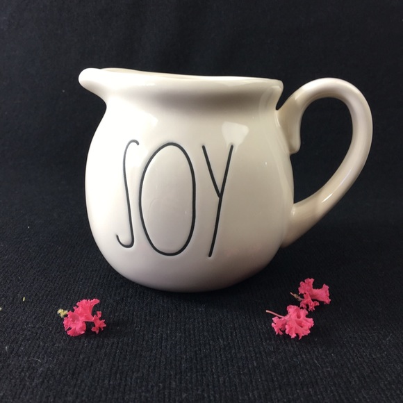 Rae Dunn | Dining | 425 Rae Dunn Soy Pitcher | Poshmark